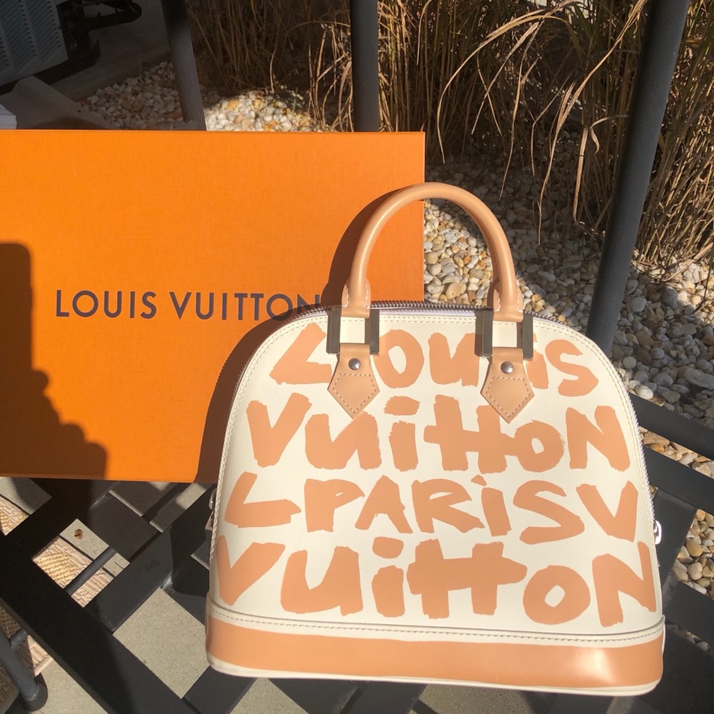 Louis Vuitton Alma Graffiti - Gem